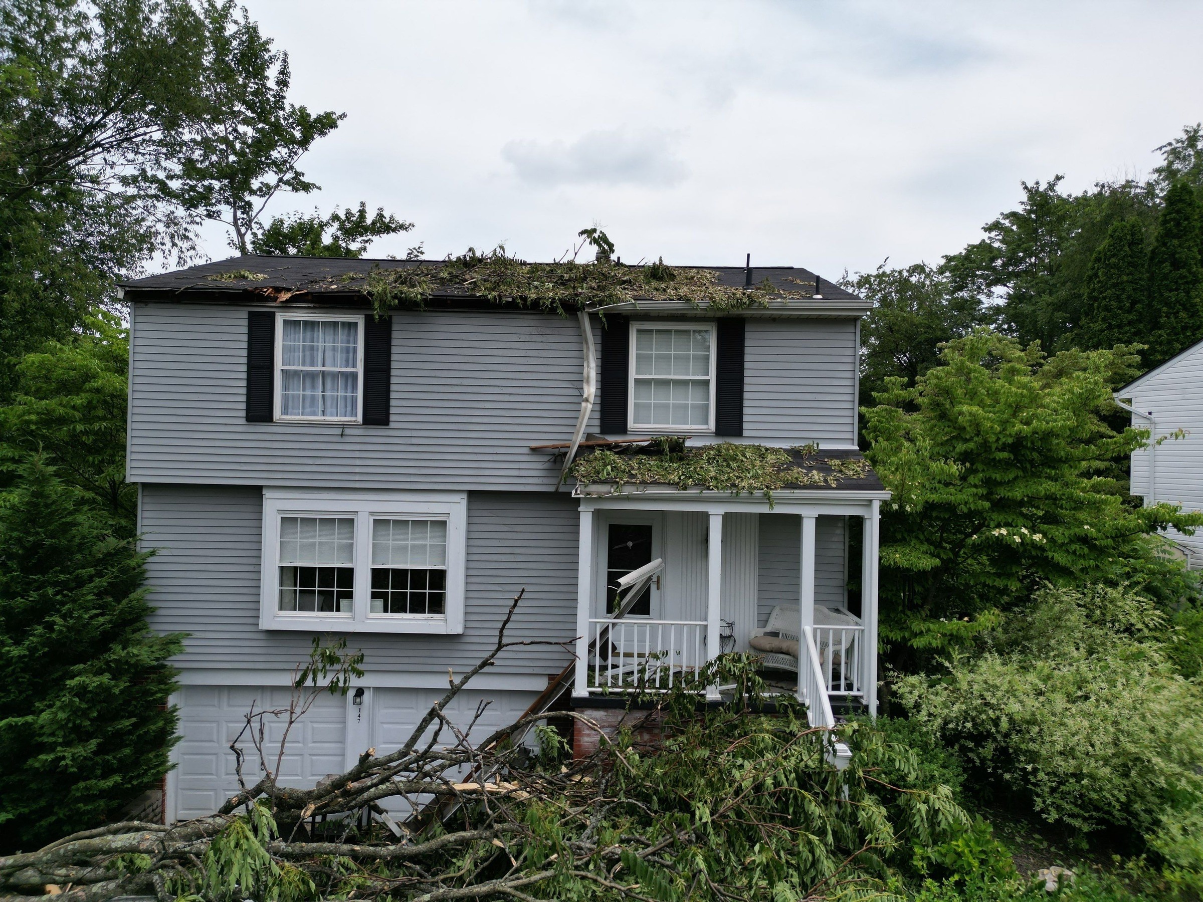 How to Select the Right Contractor for Storm Damage Restoration